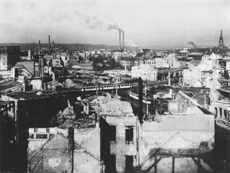 Chemnitz erinnert an Zerstörung der Stadt im 2. Weltkrieg - Radio Dresden